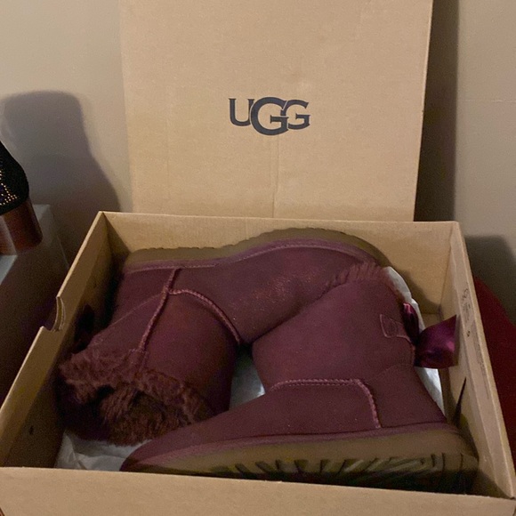 UGG | Shoes | Burgundy Uggs With Slight Glitter Shine With Bows On The ...